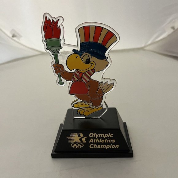 Vintage | Other | Vintage 8s Los Angeles Summer Olympics Applause Sam Eagle Torch Plastic Trophy ...